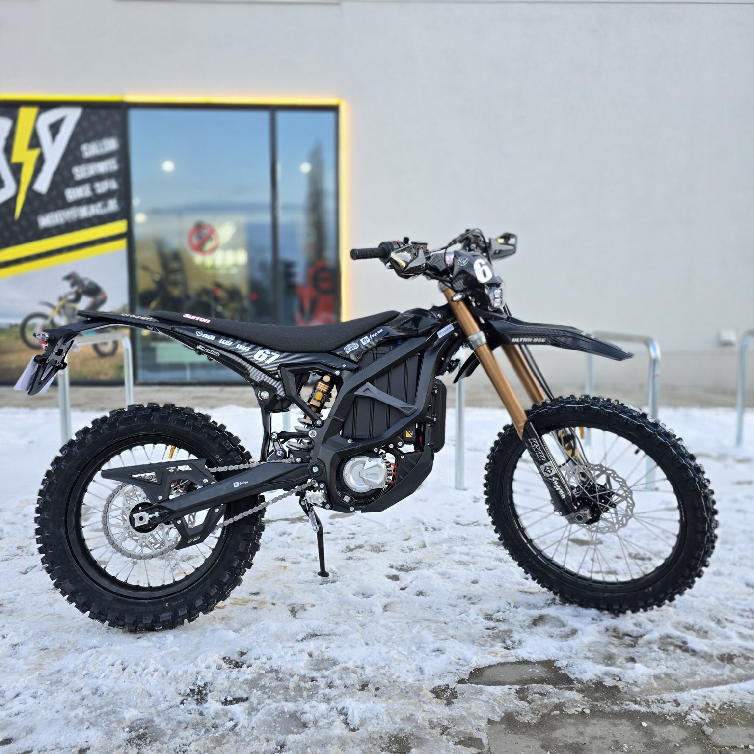 Surron Ultra Bee HP 2026 L3e Carbon+ Edition ♠ - PERUN ELECTRIC